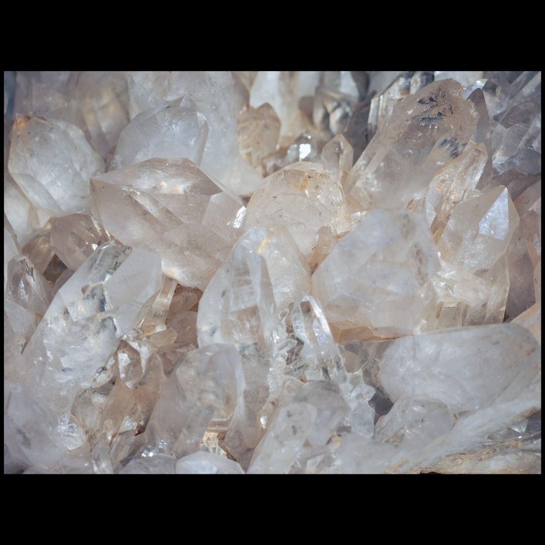 Quartz Family – Rock Your World